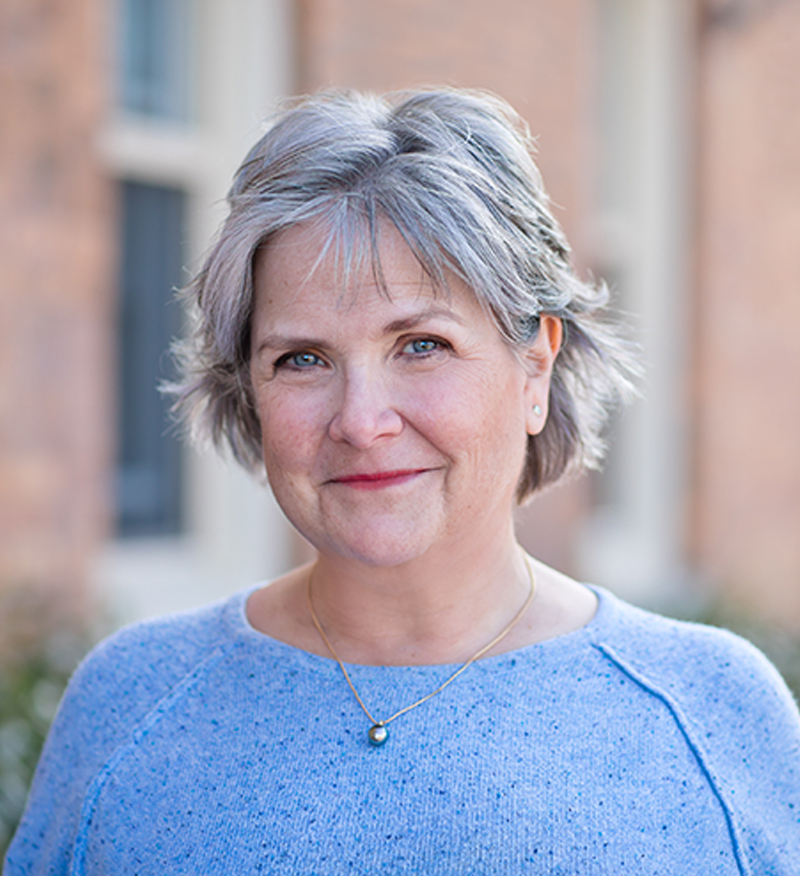 About The Author – Genevieve Graham